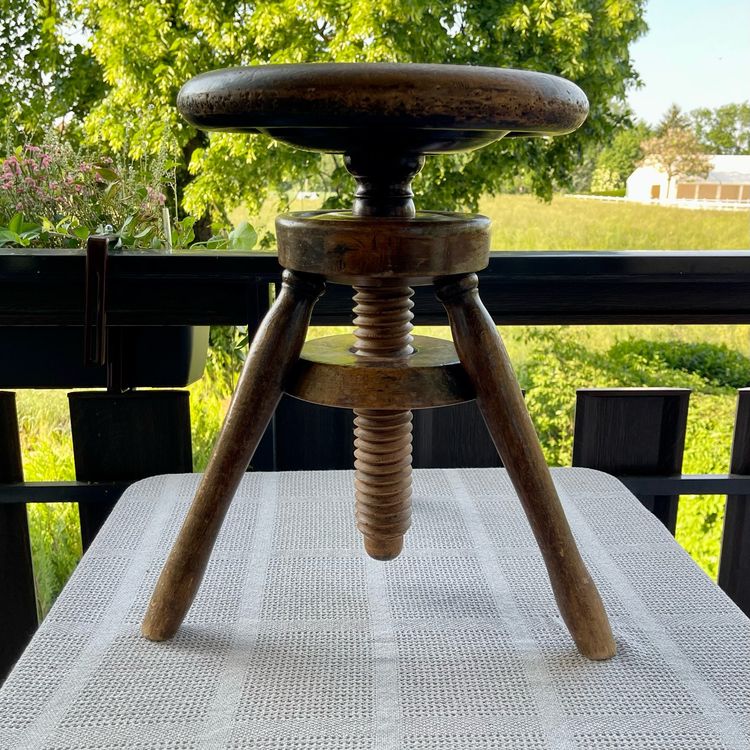 Stool watchmaker screw Swiss museum | Kaufen auf Ricardo