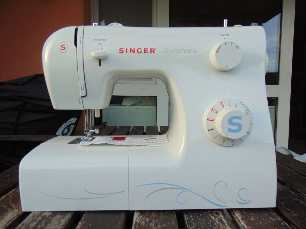 Nähmaschine Singer Symphonie, ab 1.--Fr. | Acheter sur Ricardo
