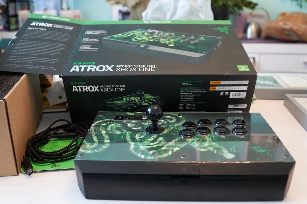 Razer Atrox Arcade Stick Xbox One X (Gebraucht) in Winterthur für CHF ...