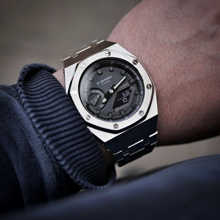 G-Shock Ga-2100 Casioak silver Steelband (Neu und originalverpackt) in ...