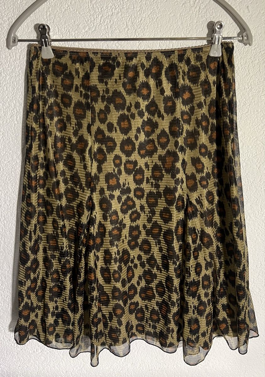 Jupe motifs léopard Kookaï, T1, XS (D'occasion) à St-Pierre-Clages pour ...