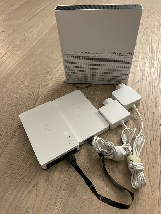 Swisscom Internet Box 3 inkl. 4G booster. (Gebraucht) in Grüningen für ...