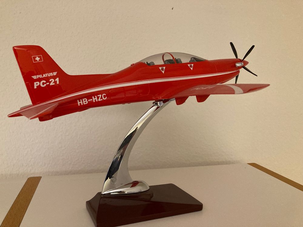 Pilatus PC-21 Modell (Gebraucht) in Luzern für CHF 56 – mit Lieferung ...