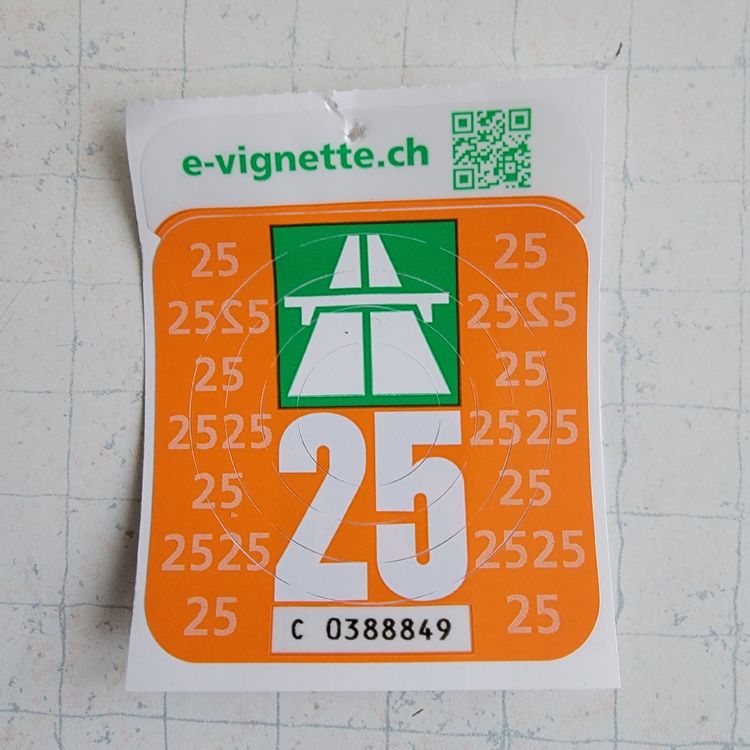 Autobahnvignette 2025 (Neu und originalverpackt) in Münchenstein für ...