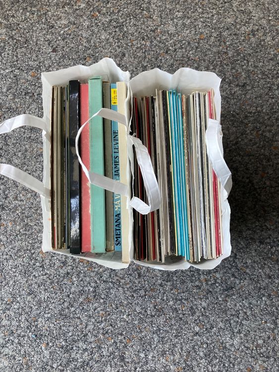 70 LP‘s Klassik ungeprüft (Defekt) in Zwingen für CHF 1 – nur Abholung auf Ricardo kaufen