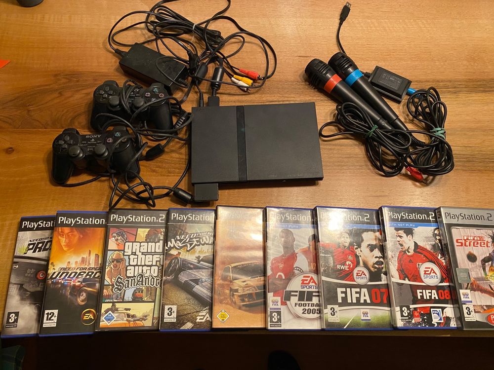 PS2, 2 Controller, 2 Singstar Miks, 9 Games (GTA, Fifa, …) | Kaufen auf ...