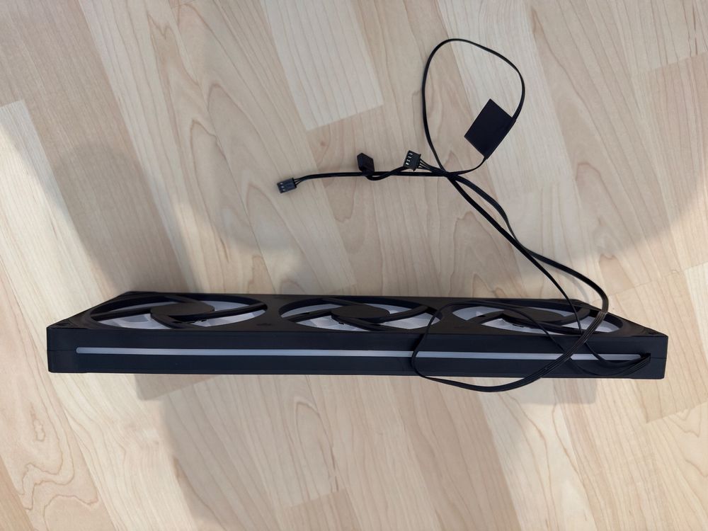 NZXT F360 RGB Core 360 mm Single-Frame RGB Lüfter Schwarz (Gebraucht ...