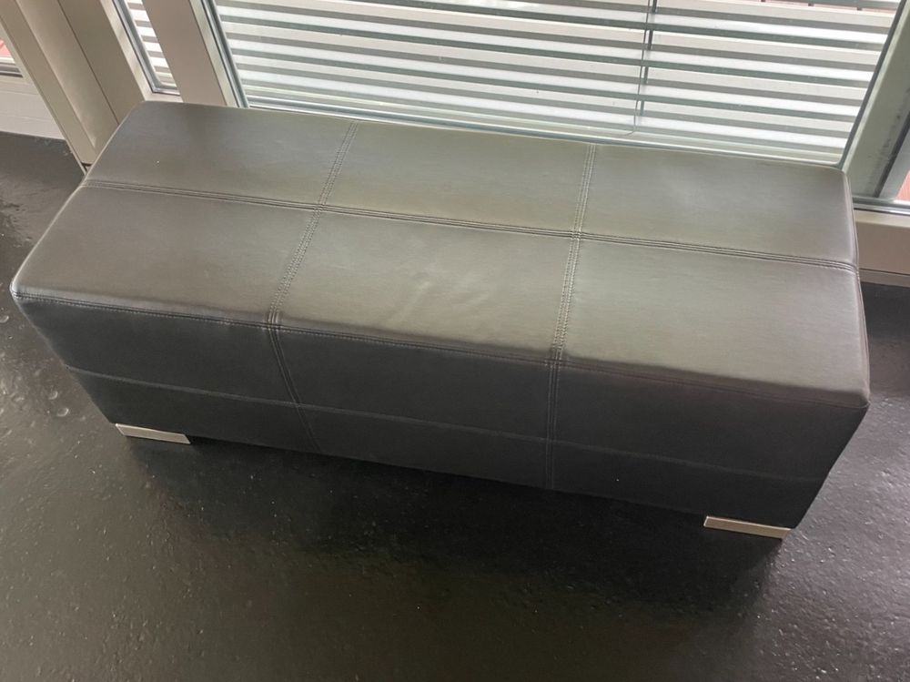 Sitzhocker/-bank Leder, schwarz (Gebraucht) in Horgen für CHF 20 – nur Abholung auf Ricardo kaufen