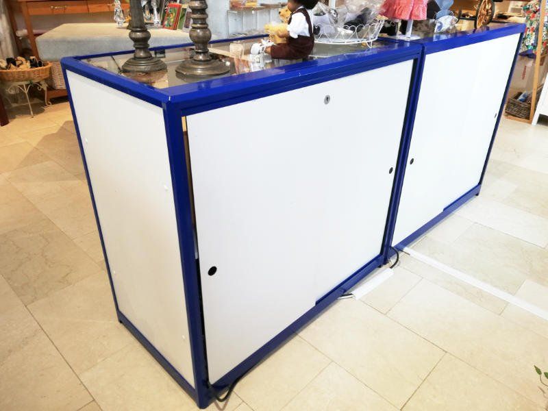 Ausstellvitrine, Thekenvitrine mit Aluminium-Rahmen (blau) (Gebraucht ...