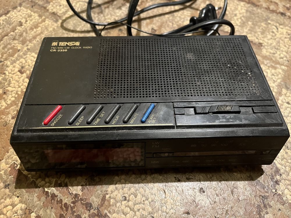 Retro Radiowecker Vintage Intensai CR-2350 (Gebraucht) in Allschwil für ...