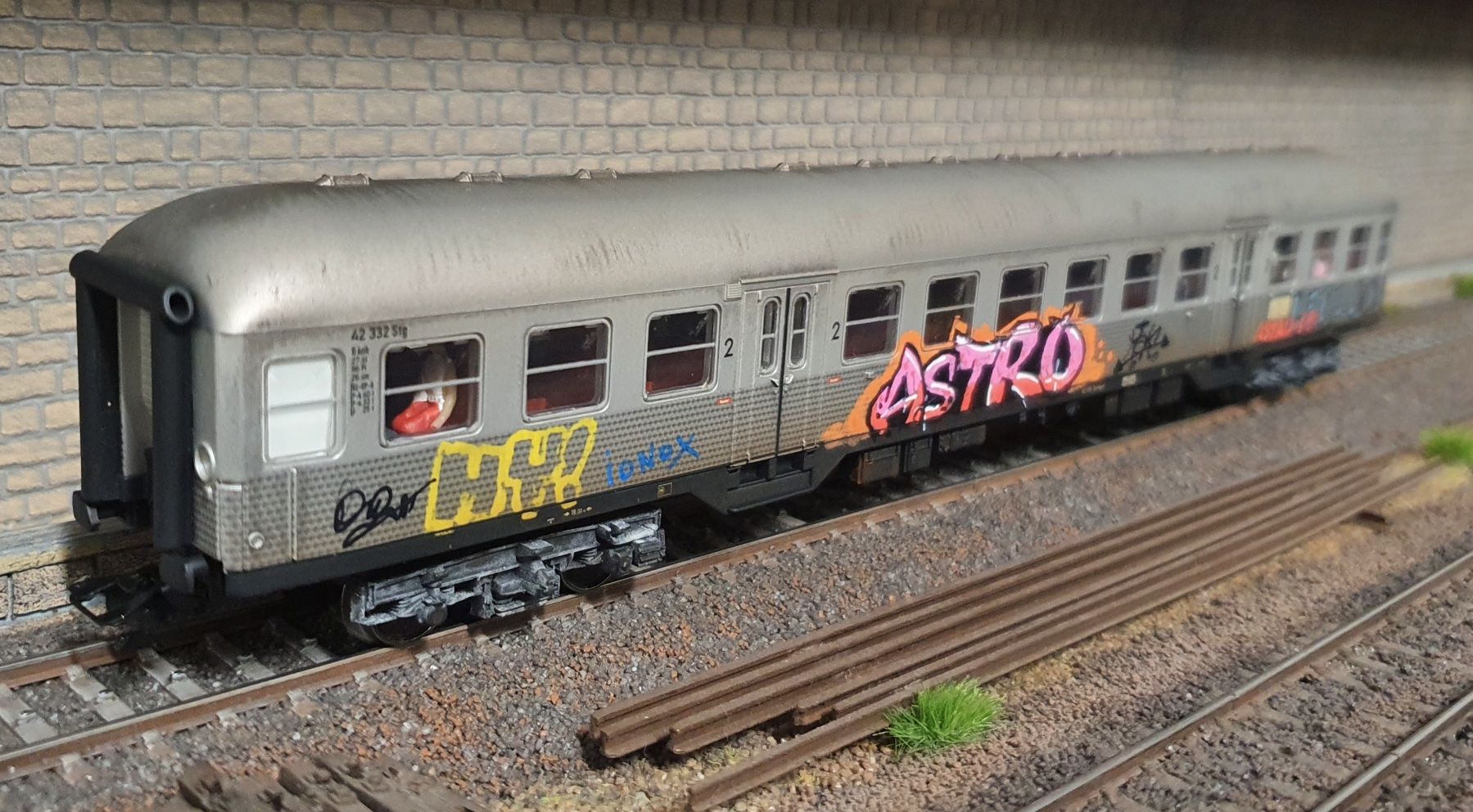 VOITURE DE BANLIEUE, DB, MARKLIN 4255, PATINE + GRAFFITIS (Gebraucht ...