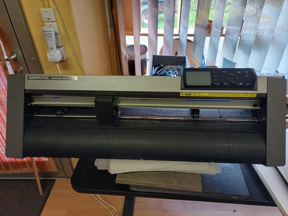 Graphtec CE6000-60 Plus Schneideplotter, Top Zustand! (Gebraucht) in ...