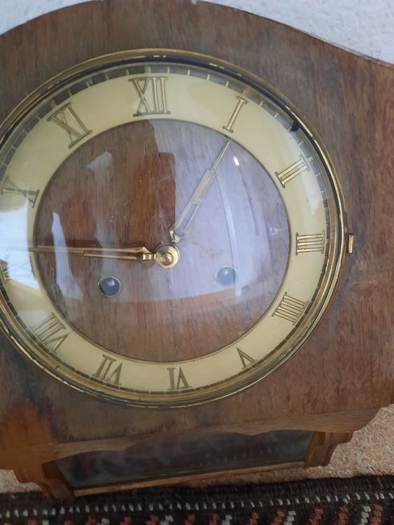 Antike vintage Uhr unkontrolliert (Defekt) in Grenchen für CHF 30 – nur ...