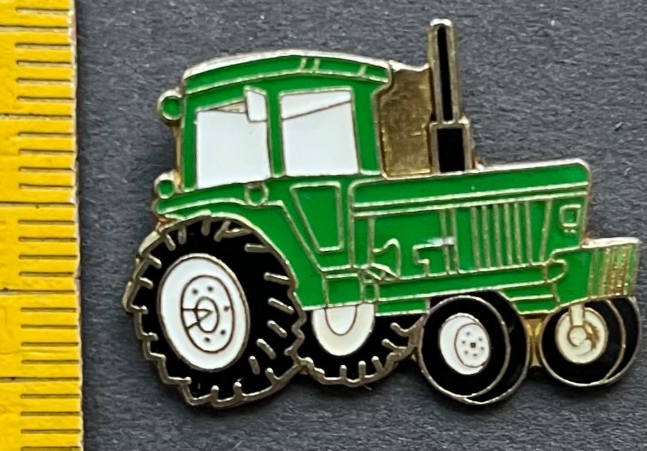 John Deere Traktor grün/ Pin (Gebraucht) in Wabern für CHF 2.2 – mit ...
