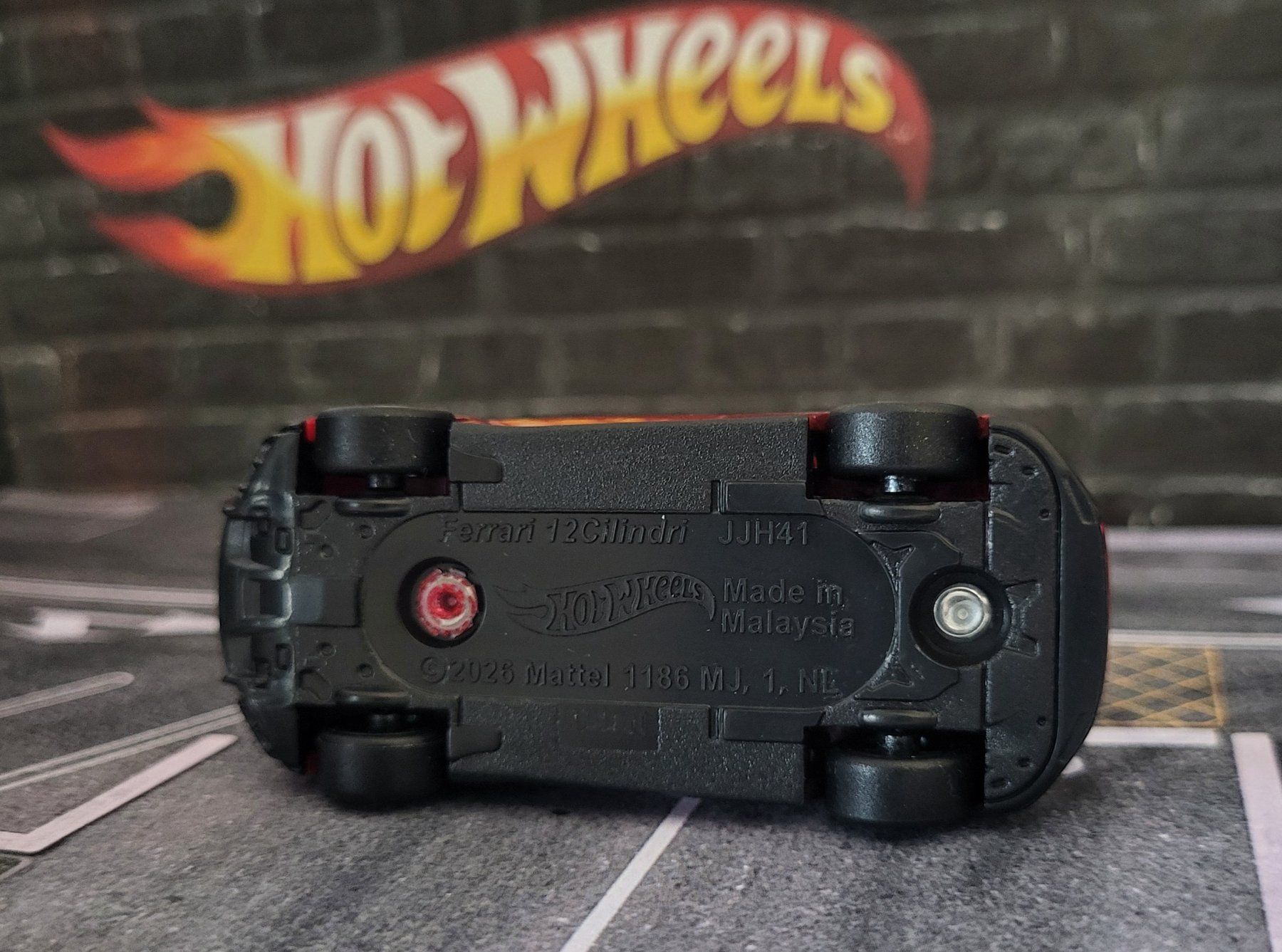 Hot Wheels Ferrari 12Cilindri Prototype Factory Test (Neu (gemäss ...