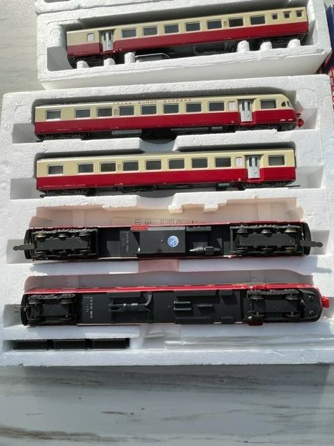 LIMA 149812 TEE Gottardo SBB 4 teilig mit 2 Zusatzwagen (Gebraucht) in Bettlach für CHF 260 ...