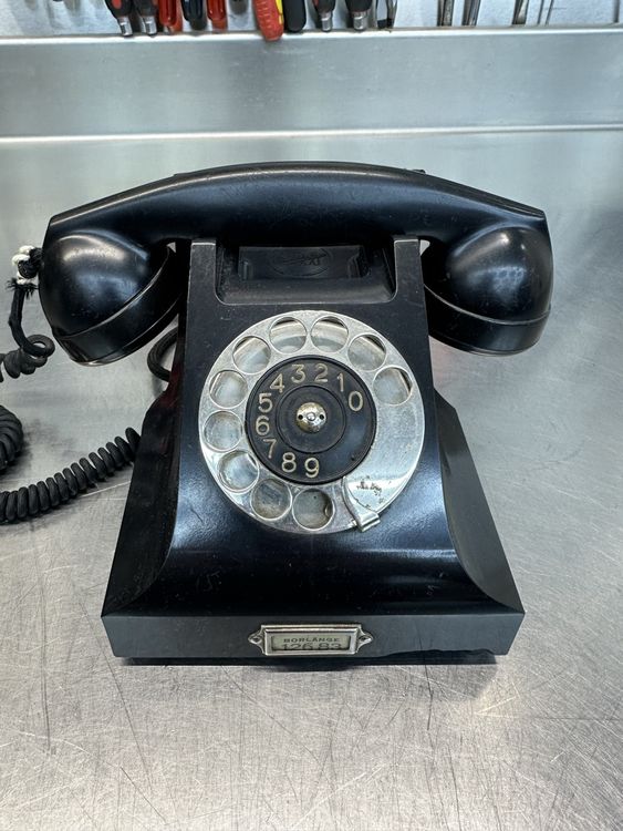 Altes Telefon (Gebraucht) in Schwende für CHF 5 – nur Abholung auf ...