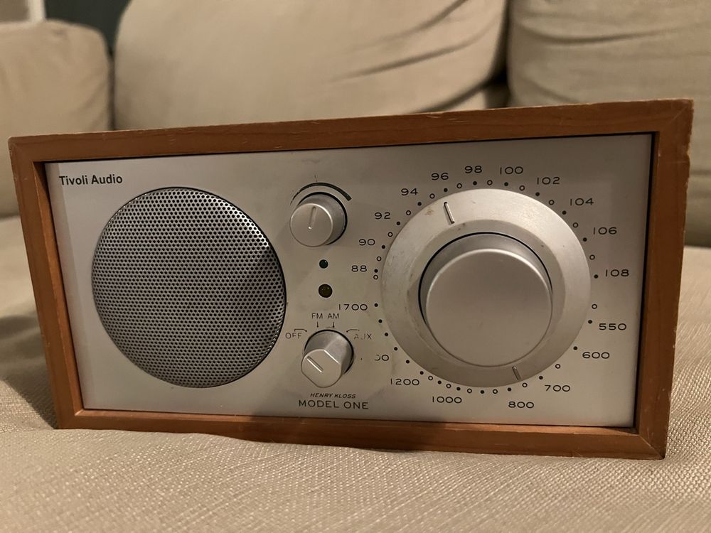 Tivoli Audio Model One – klassisches Designradio, funktionie (Gebraucht ...