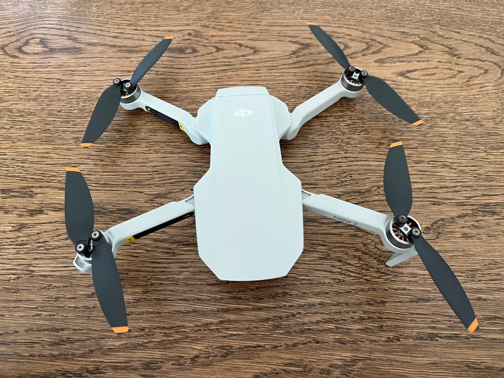 Dji Mini 2 Fly More Combo (31 min, 249 g, 12 Mpx) | Kaufen auf Ricardo