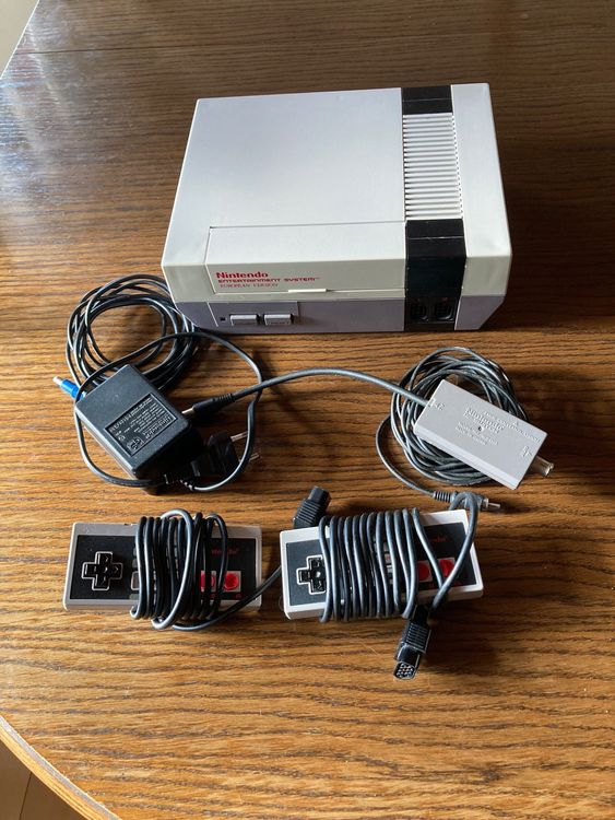 Console nes dezonée (Gebraucht) in Plagne für CHF 88.9 – mit Lieferung ...