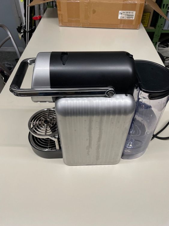 Nespresso 9737G Kaffemaschine (Gebraucht) in Mühlau für CHF 80 – mit ...