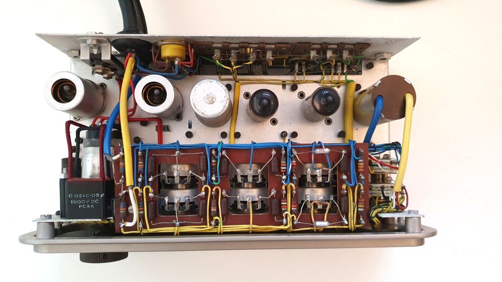 Röhrenendstufe QUAD II mit Quad 22 Control Unit und FM Tuner (Defekt ...