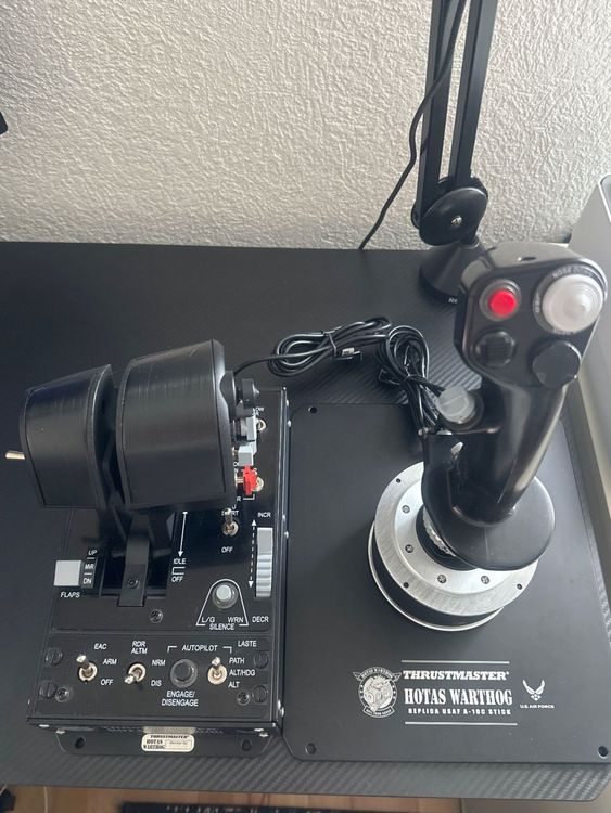 Thrustmaster TM Hotas Warthog Joystick | Kaufen auf Ricardo