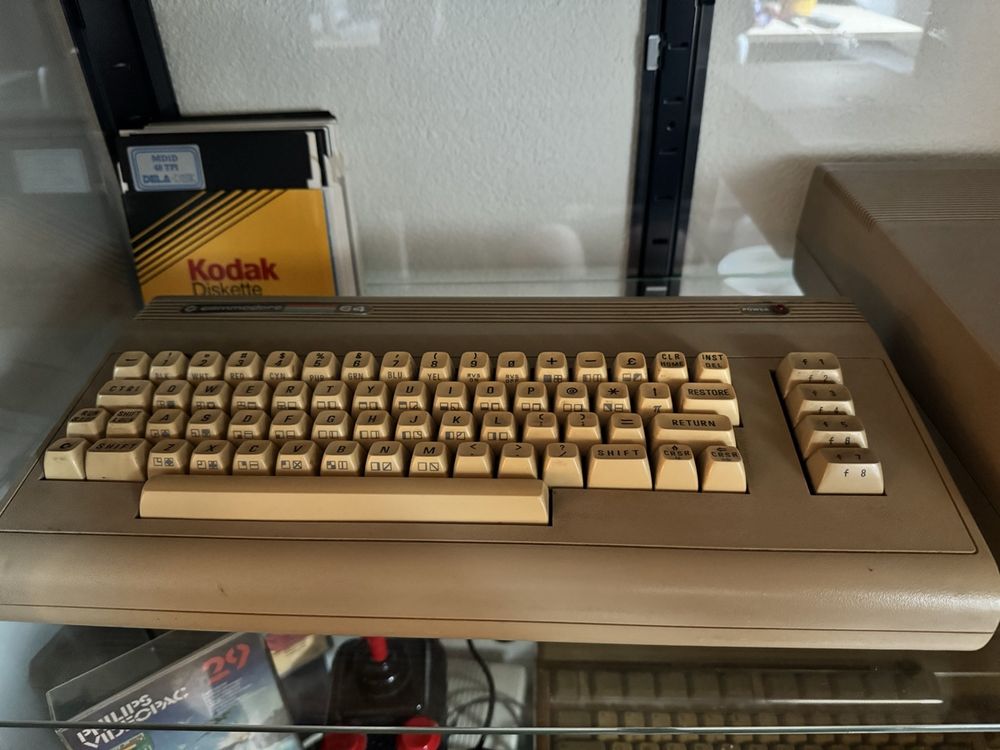 Commodore C64 | Kaufen auf Ricardo