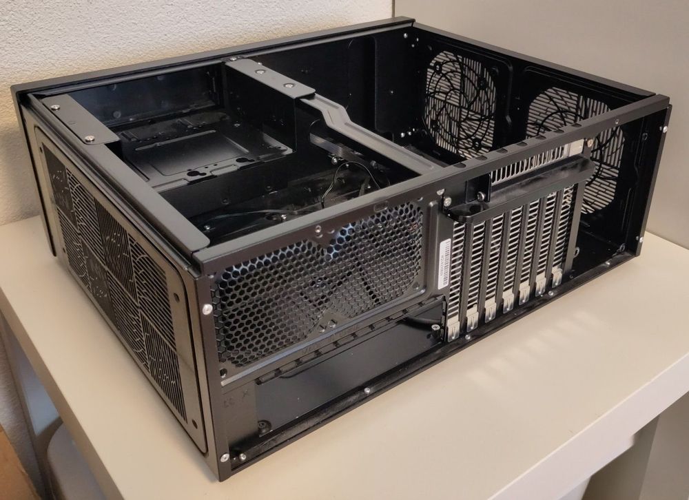 Silverstone SST-GD09B HTPC Gehäuse | Kaufen auf Ricardo