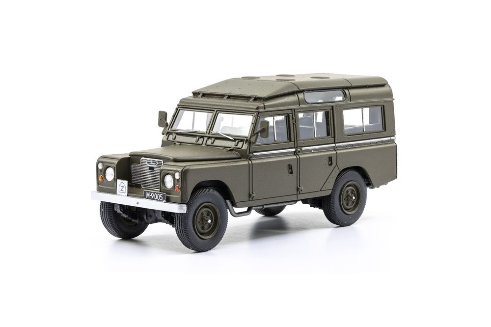 LAND ROVER 109 SERIES III PW GL 4X4 SWISS ARMEE 1:43 ACE (Neu und ...
