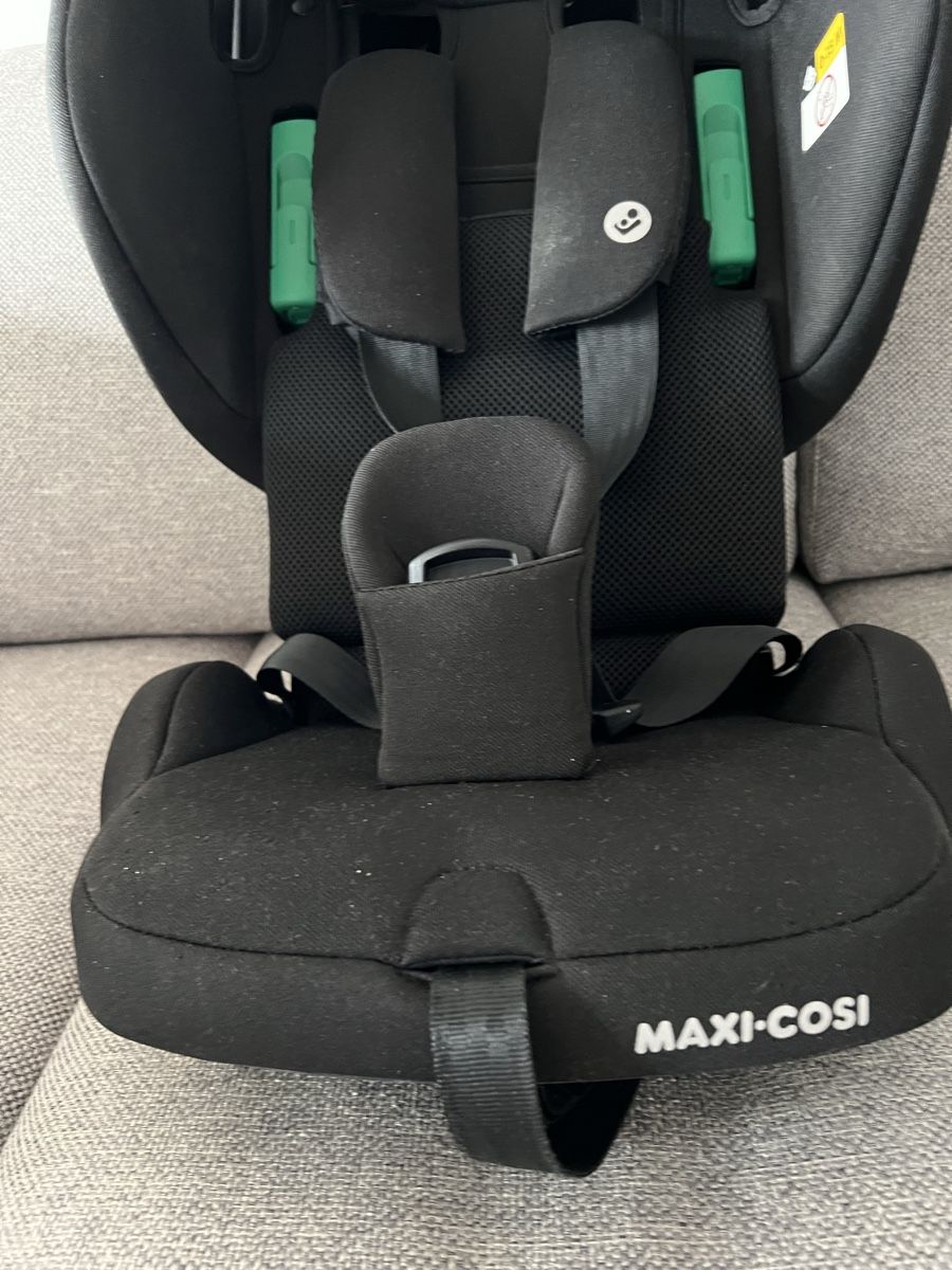 Maxi-Cosi Nomad Plus Autositz, Schwarz, Top Zustand! (Neu (gemäss ...