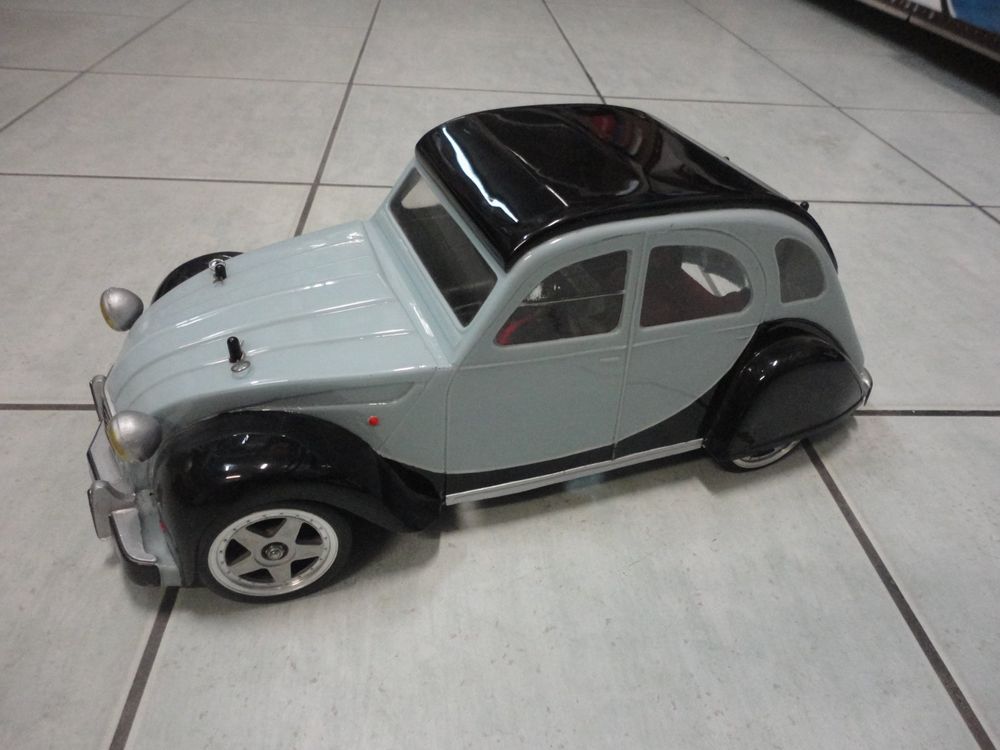 2CV mit Tamiya 4WD Chassis 1:10 (Gebraucht) in Horgen für CHF 59 – mit ...