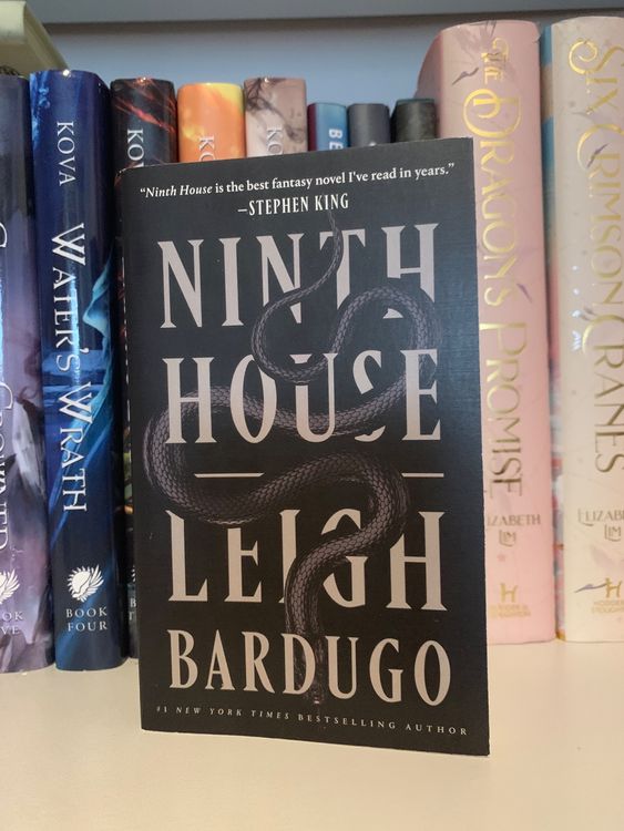 Ninth house (Gebraucht) in Chur für CHF 5 – mit Lieferung auf Ricardo ...