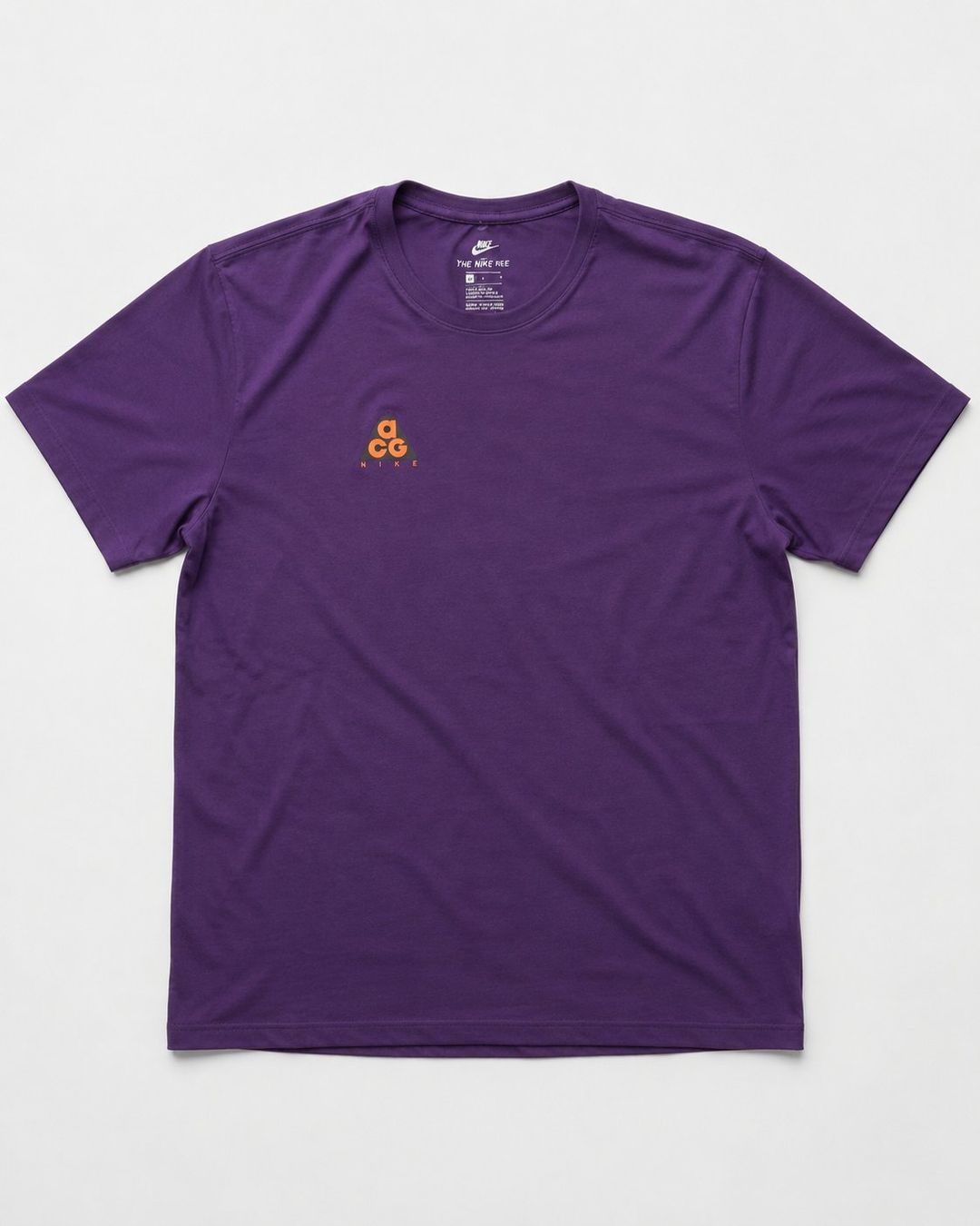 Nike ACG T-shirt Purple Nice shape (D'occasion) à Farvagny-le-Grand ...