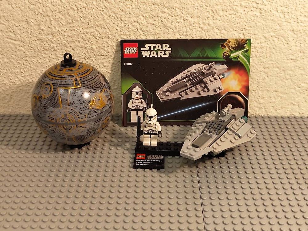 Lego Star Wars RepublicAssault Ship & Planet Coruscant 750 (Gebraucht ...
