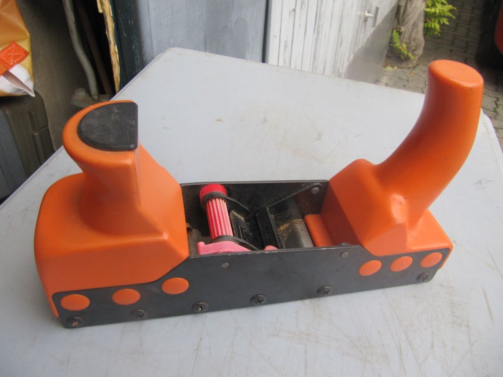 Handhobel Rali220 Swiss Made aus Kunststoff (Gebraucht) in Basel für CHF 54 – mit Lieferung auf ...