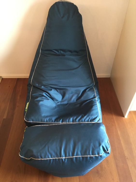 Sitzsack Zone3 blau mit Verlängerung für Füssen (Gebraucht) in ...