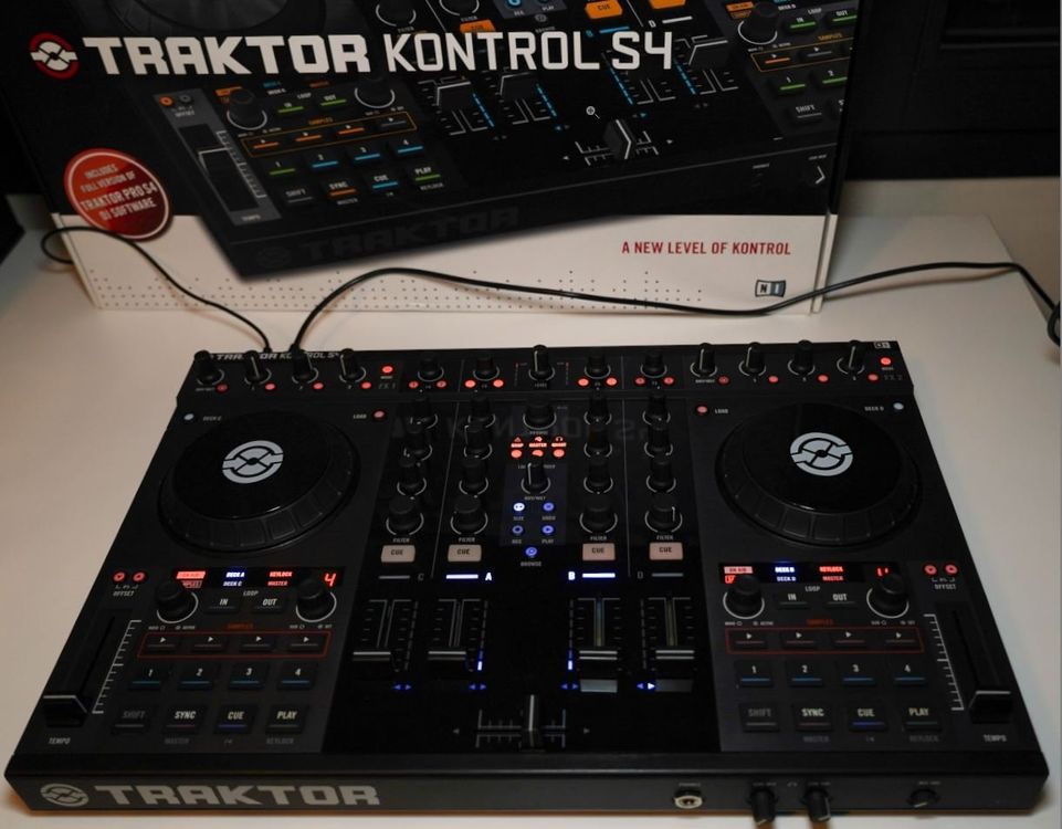 DJ Controller - Native Instruments - Traktor Kontrol S4 MK1 (Gebraucht ...