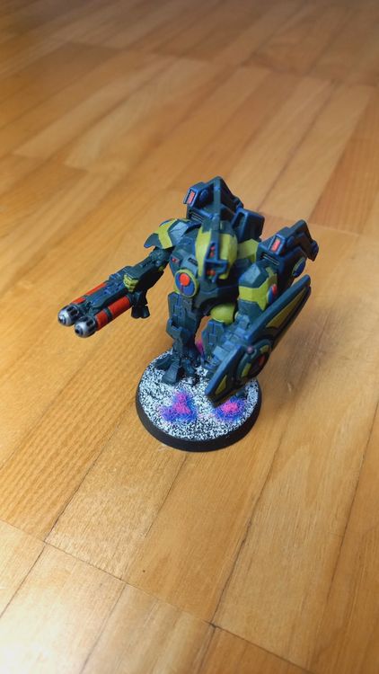 Warhammer 40K Tau Commander (Gebraucht) in Winterthur für CHF 15 – mit ...