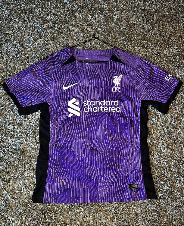 Liverpool FC 3rd Kit 23/24 Season L (Neu und originalverpackt) in ...