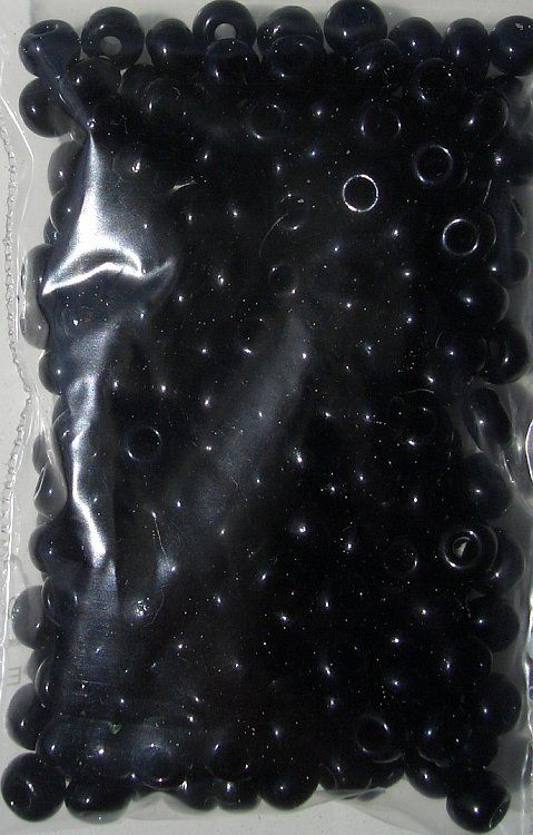 Rocailleperlen Schwarz satt 4,5 mm (Neu und originalverpackt) in Gunzwil für CHF 2 – mit ...