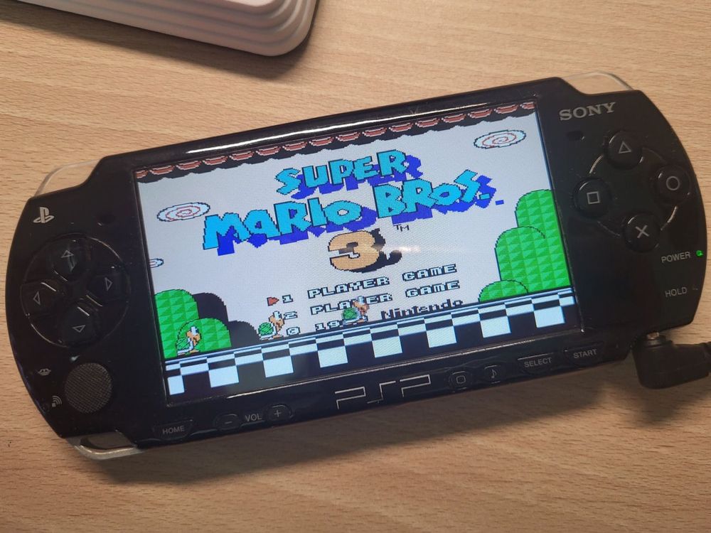 Sony PSP-2004 mit Custom Firmware, NES Nintendo Emulator | Kaufen auf ...
