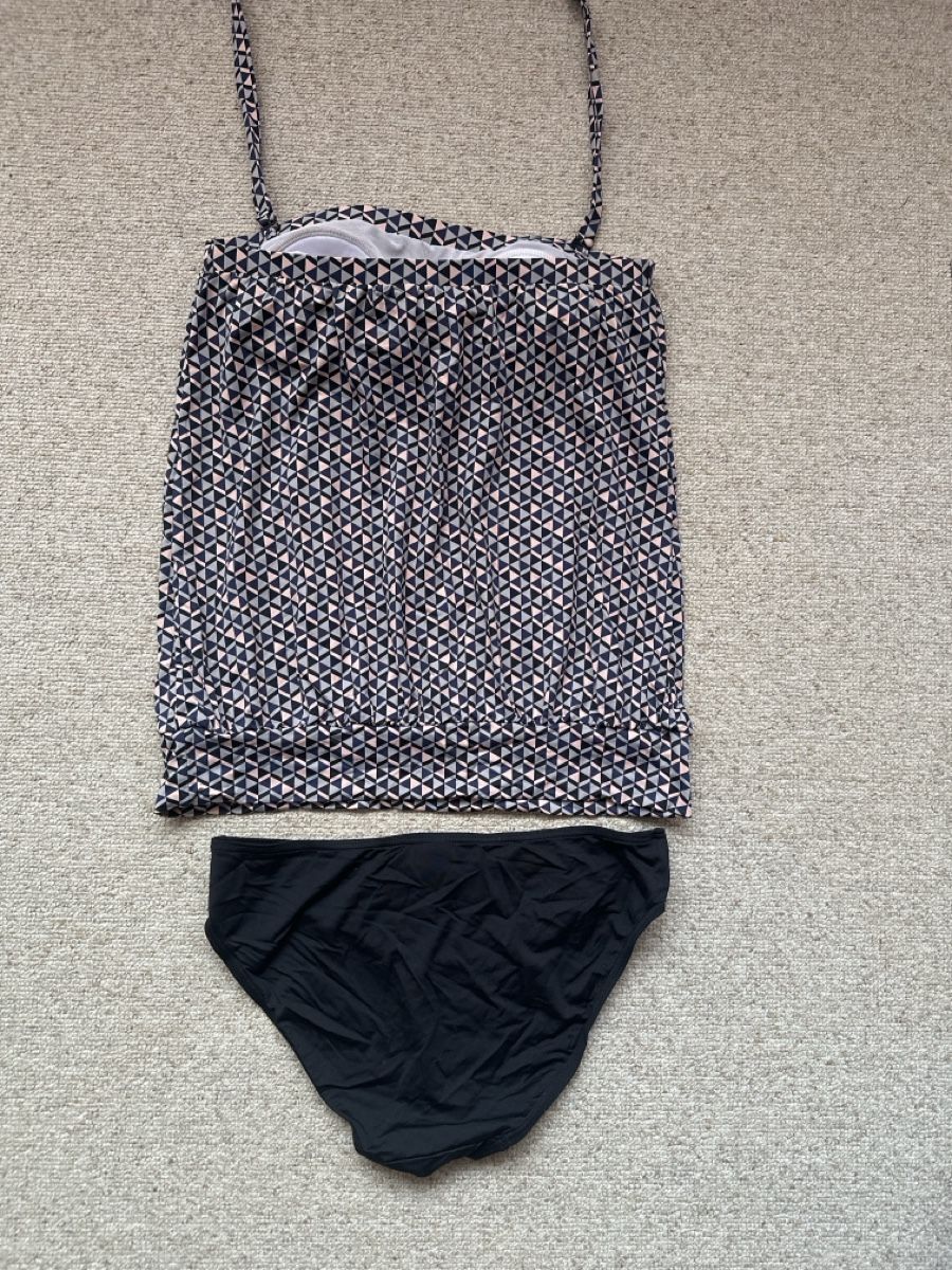 JETTE Tankini Grösse 36 farbig mit Muster für den Sommer (Gebraucht) in ...