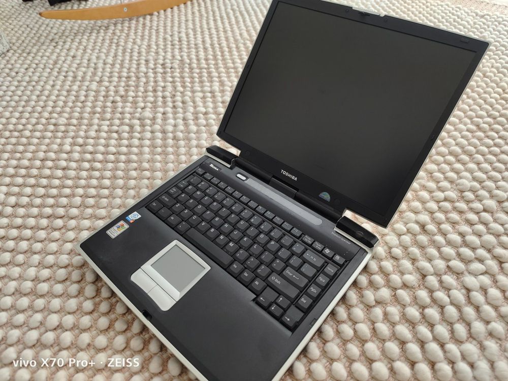 Toshiba Tecra A1 14 Zoll Notebook / Laptop neuwertig (Gebraucht) in ...