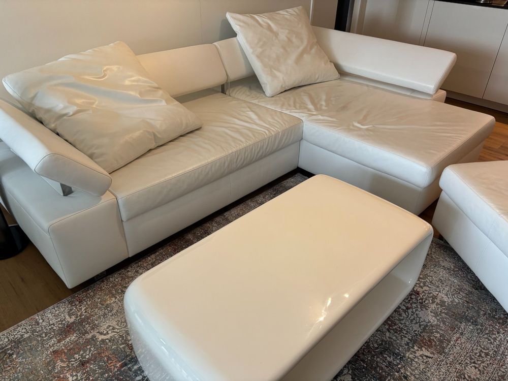 Weisses Sofa mit Hocker, Leder! Marke: E.Schillig (Gebraucht) in ...