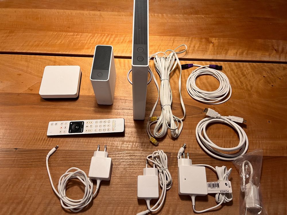 Swisscom TV-Box Komplettset weiss (Gebraucht) in Appenzell für CHF 50 ...