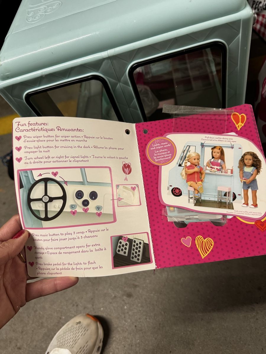 Our Generation Ice Cream Truck Playset - Summer Fun! (Gebraucht) in ...