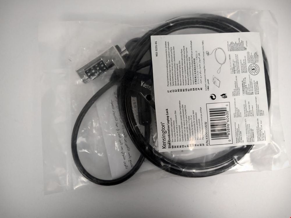 KENSINGTON PC Schloss (Neu (gemäss Beschreibung)) in Hünenberg für CHF ...