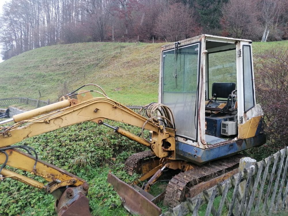 Bagger 2 Tonnen | Kaufen auf Ricardo