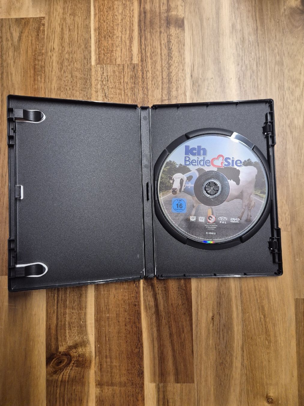 DVD: Ich, Beide & Sie. Komoedie mit Jim Carrey. (Gebraucht) in Laufen ...